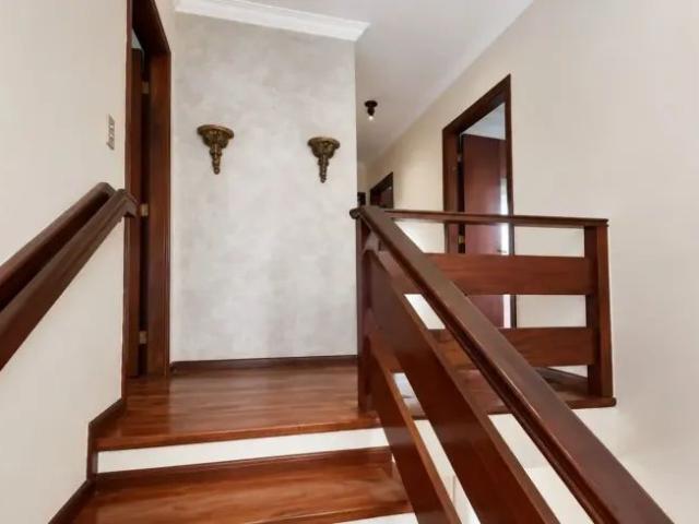 Casa com 4 Quartos para alugar, 400m² Quebec