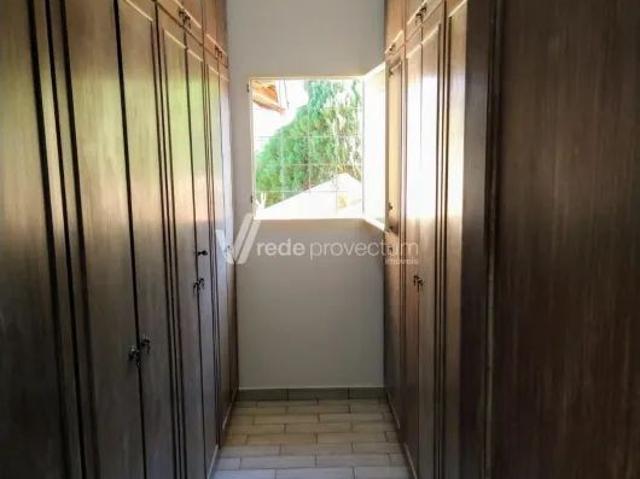 Casa com 4 Quartos para alugar, 440m² Parque Taquaral