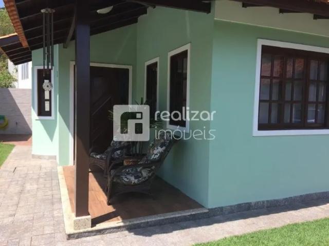 Casa com 4 Quartos para alugar, 450m² Canasvieiras