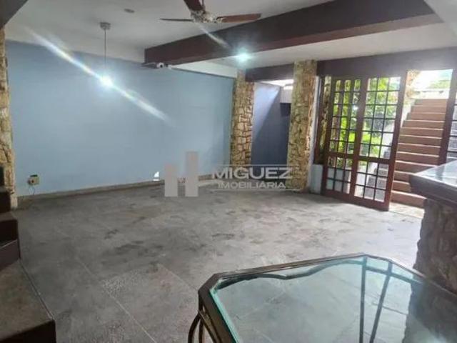 Casa com 4 Quartos para alugar, 554m² Grajaú