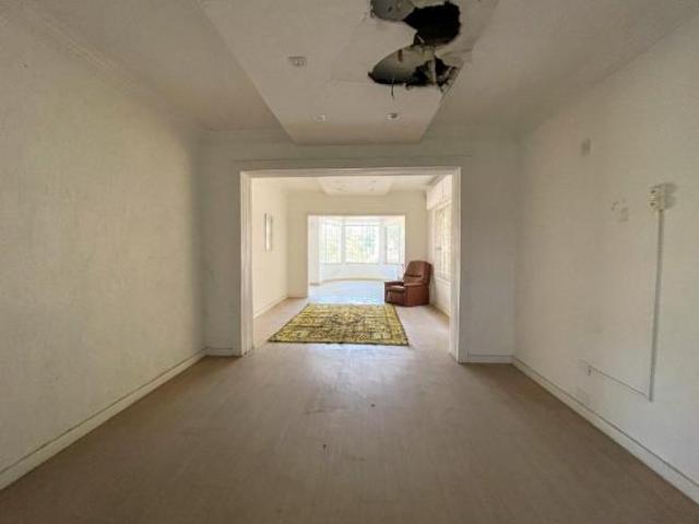 Casa com 4 quartos para Alugar no Pacaembu