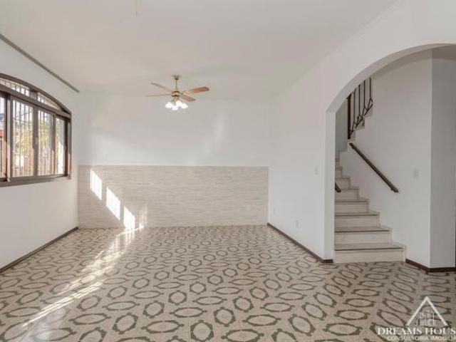 Casa com 4 Quartos Reformada na Intercap