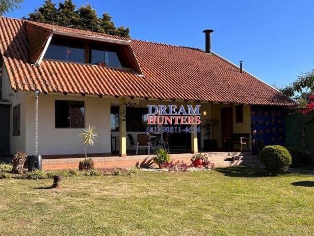 Casa com 4 quartos, terreno com 807m², com área privativa de 382m², no Bairro Atuba