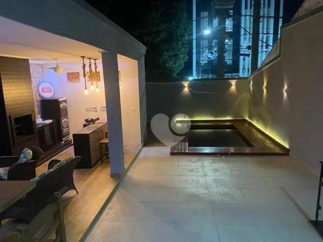 Casa com 4 quartos à venda, 264 m² por R$ 1.600.000 Recreio dos Bandeirantes