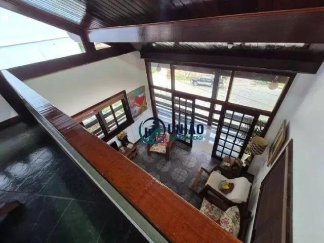 Casa com 4 quartos à venda, 304 m² por R$ 1.600.000 Piratininga Niterói/RJ