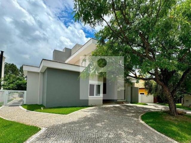 Casa com 4 quartos, venda por R$ 3.500.000 Alphaville Campinas/SP