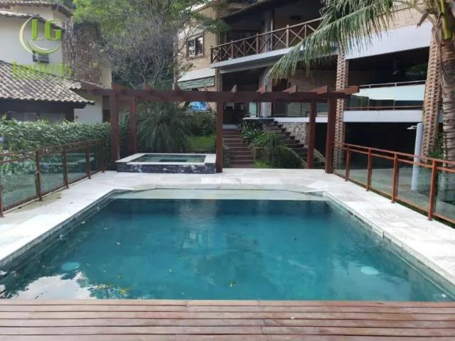 Casa com 4 Quartos à venda por R$ 2.500.000 Itacoatiara Niterói/RJ