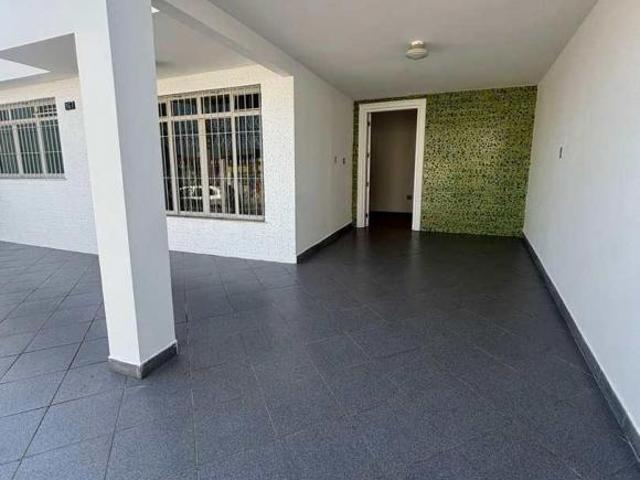 Casa com 4 quartos, Vila Mogilar, Mogi das Cruzes R$ 890 mil, Cod: 4535