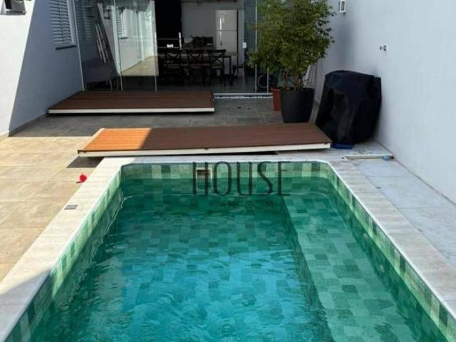 Casa com 4 quartoss à venda, 205 m² por Wanel Ville Sorocaba/SP