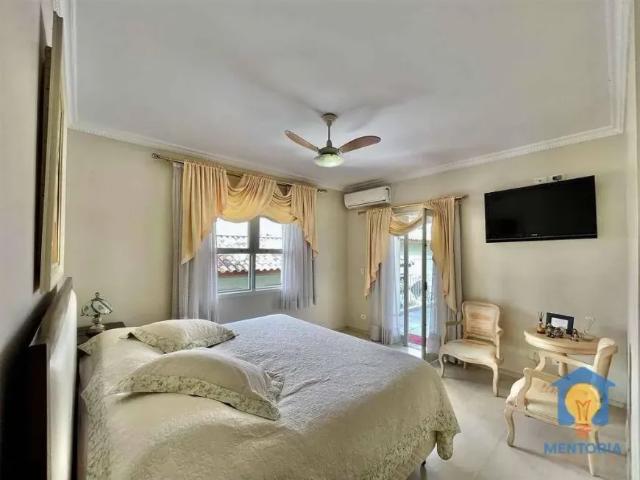Casa com 4 Suítes à Venda, a. C 632 m² por R$ 2.790.000 São Paulo II Cotia/SP