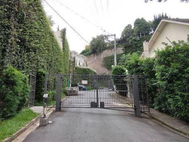 Casa com 4 suítes, 4 vagas, à venda, 518 m², Morumbi próximo Shopping Cidade Jardim
