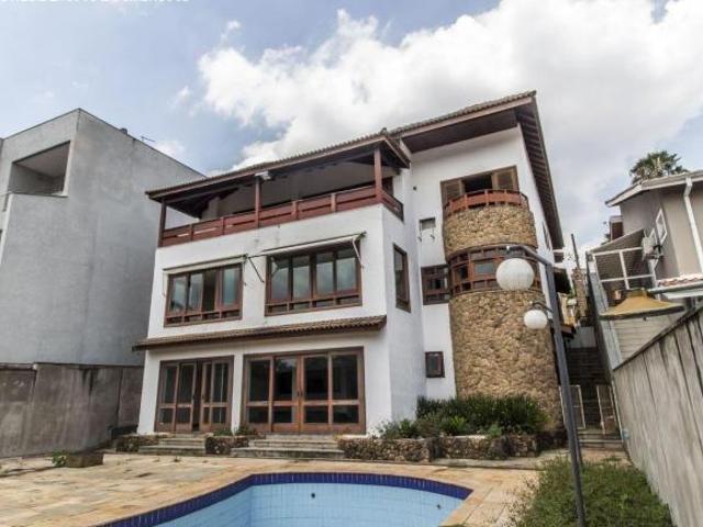 Casa com 4 suítes 4 vagas a venda em Alphaville
