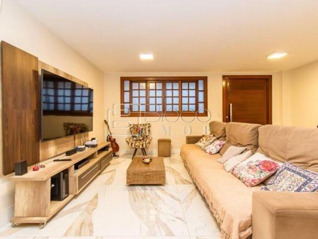 Casa com 4 suítes 1 suíte master DCE Energia Solar Venda, Cruzeiro Velho Brasília