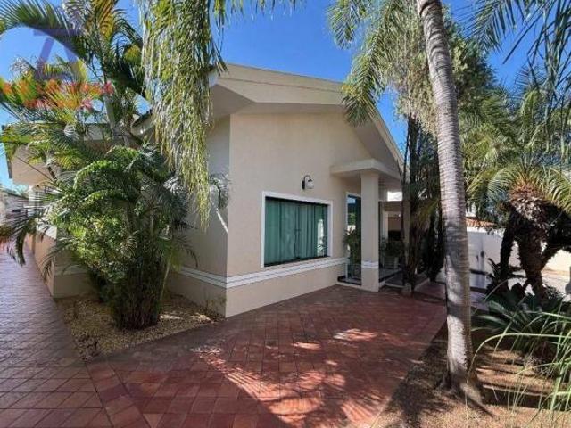 Casa com 4 suítes, 1.050 m² de área Ibituruna