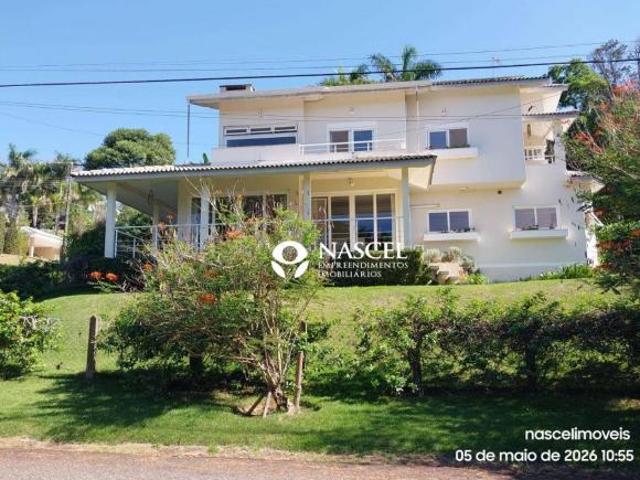Casa com 4 suítes, Terreno de 1.660m² Condomínio Jardim das Palmeiras Bragança Paulista