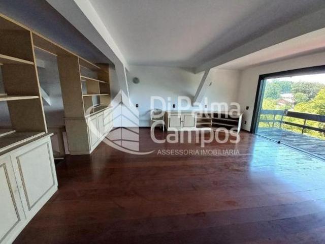 Casa com 4 suítes, varanda e vista verde no bairro Morumbi