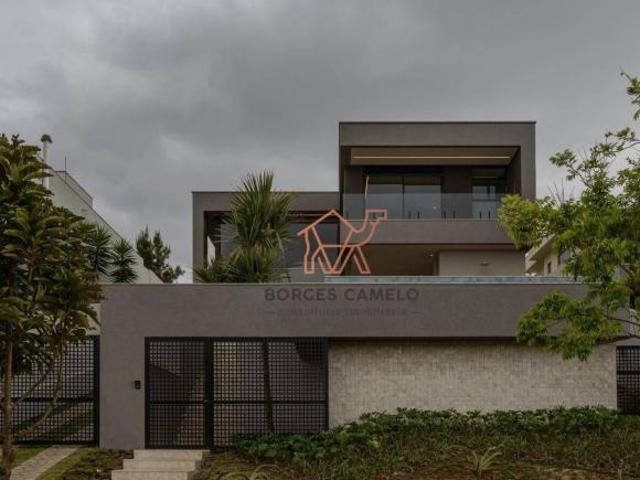 CASA COM 4 SUÍTES, ZERO KM NO ALPHAVILLE