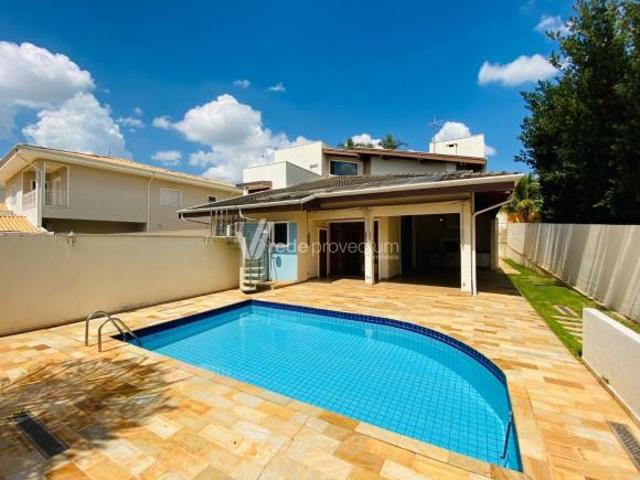 Casa com 4 suites a venda no Alphaville Campinas