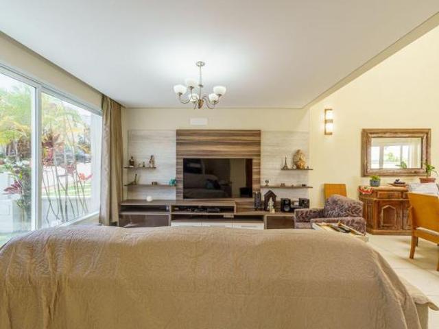 Casa com 4 suítes à venda no Condomínio Piemonte, em Vinhedo/SP