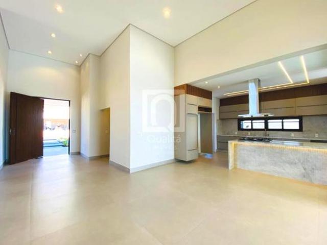 Casa com 4 suítes à venda no Condomínio Residencial Saint Patrick Sorocaba, SP