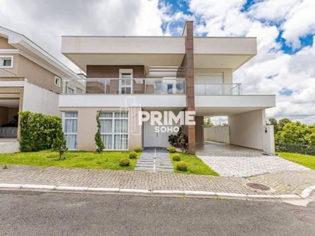 Casa com 4 Suítes à Venda no São Braz
