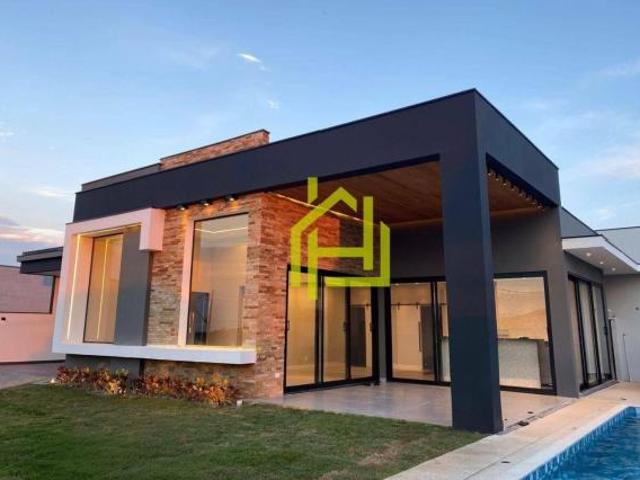 Casa com 4 suites à venda Condomínio Village Ipanema Araçoiaba da Serra/SP