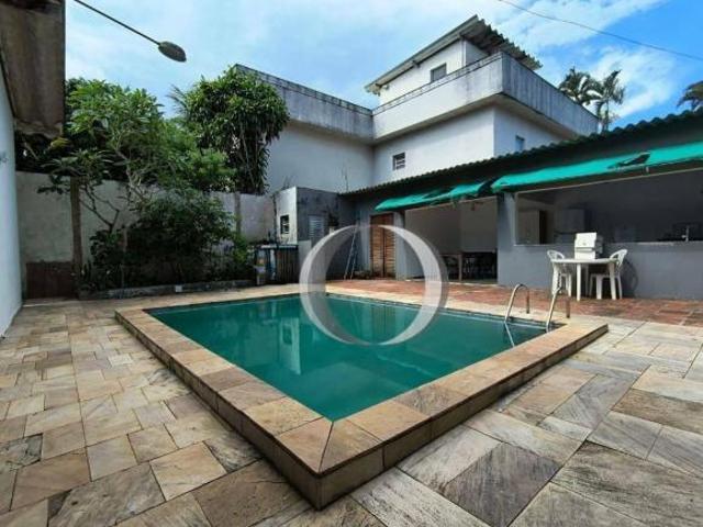 Casa com 4 Suítes à venda Enseada Guarujá/SP