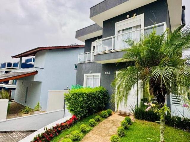 Casa com 4 Suítes à Venda por R$ 1800.000 Bairro Moinho Velho Granja Viana Cotia/SP