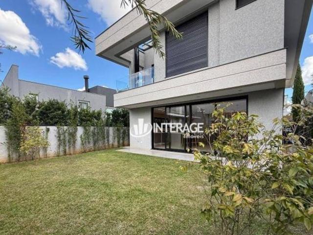 Casa com 4 Suítes à venda, 242 m² por R$ 3.200.000 Santa Felicidade Curitiba/PR