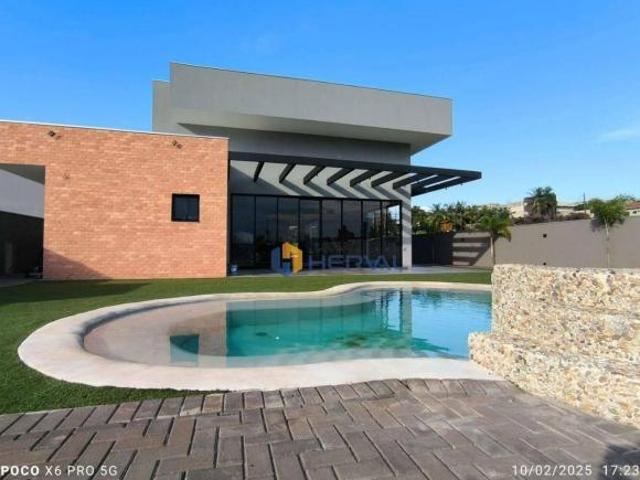 Casa com 4 suítes à venda, 360 m² por R$ 3.000.000 Jardim São Paulo Maringá/PR