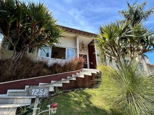 Casa com 4 suítes à venda, 388 m² por R$ 1.990.000 Granja Viana Parque das Artes Embu das Arte