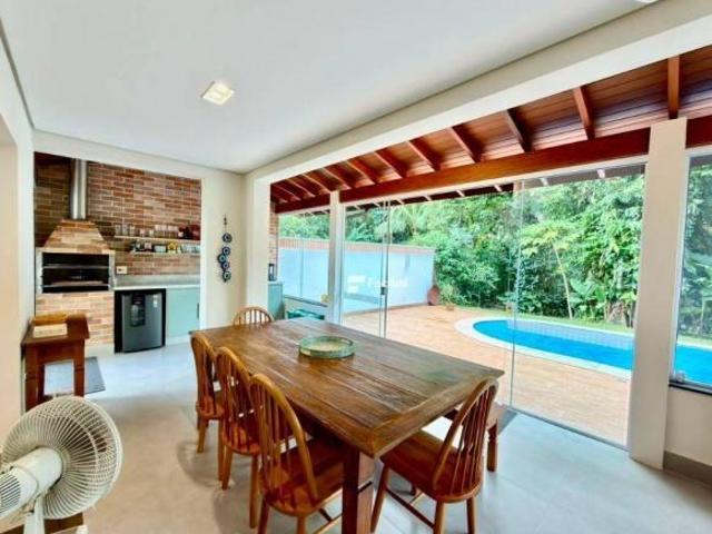 Casa com 4 suítes à venda, 300 m² Riviera de São Lourenço Bertioga/SP