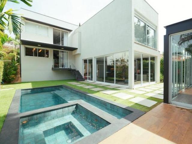 Casa com 4 suítes à venda, 330 m² por R$ 2.600.000 Condominio Santa Helena I Bragança Paulista/S