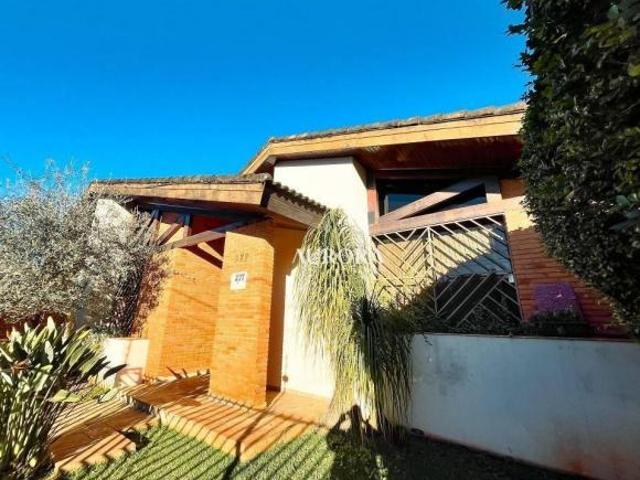 Casa com 4 suítes à Venda, 450 m² por R$ 2.900.000, Jardim Itamarati, Londrina PR