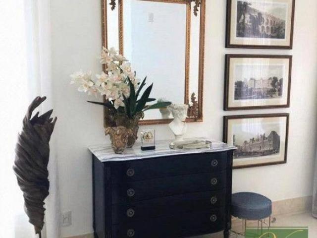 Casa com 4 suítes à venda, 450 m² por R$ 3.950.000