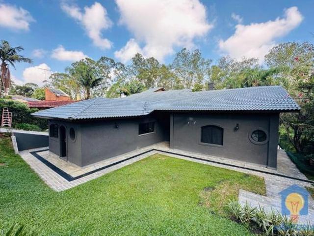 Casa com 4 suítes à venda, 473 m² por R$ 3.798. Granja Viana Villa Vianna Cotia/SP