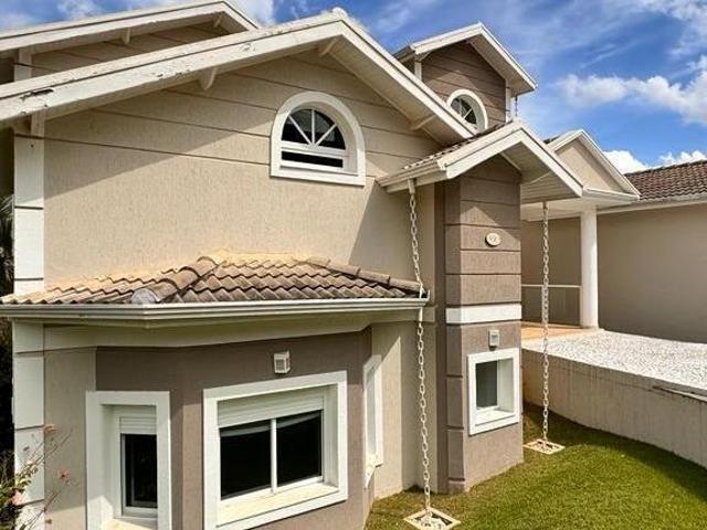 Casa com 4 suítes à venda, 484 m² por R$ 3.300.000