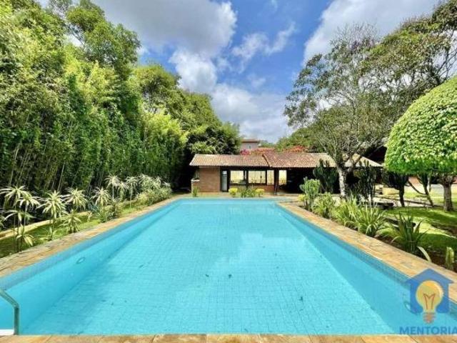Casa com 4 Suítes à venda, 428 m² por R$ 1.800.000 Jardim Colonial Carapicuíba/SP