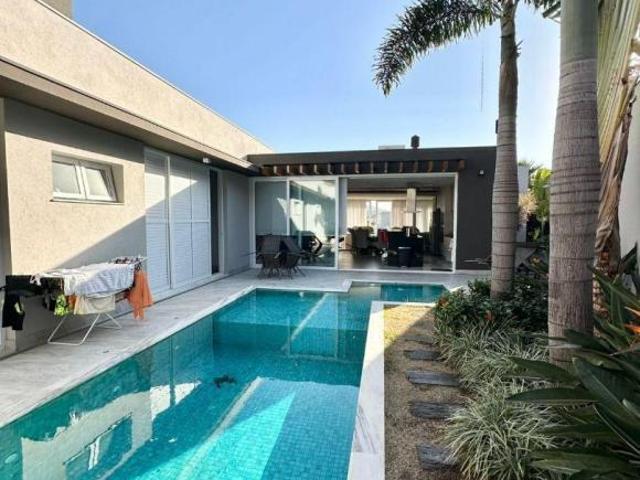 Casa com 4 suítes à venda, 430 m² por R$ 4.600.000 Condomínio Vale das Águas Bragança Paulista/S