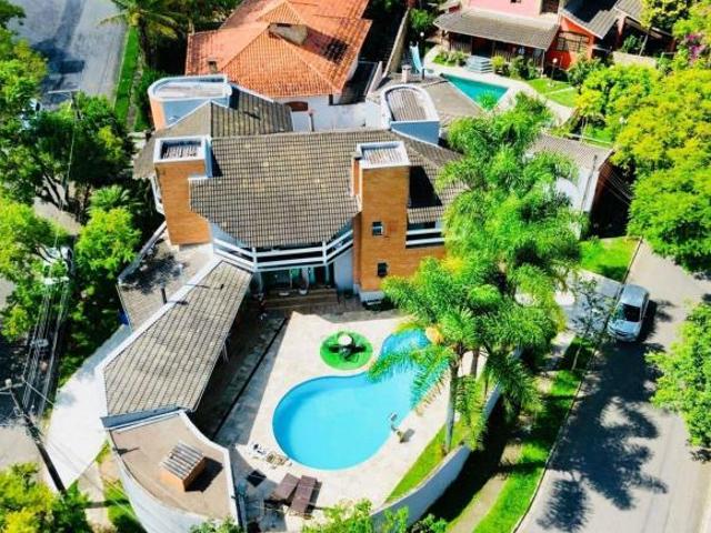 Casa com 4 Suítes à venda, 597 m² por R$ 3.080.000 Granja Viana São Paulo II Cotia/SP