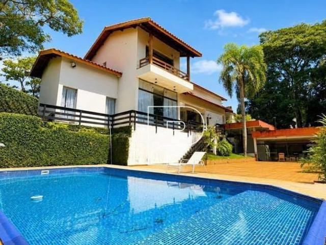 Casa com 4 suítes à venda, 701 m² por R$ 3.760.000 Forest Hills Jandira/SP