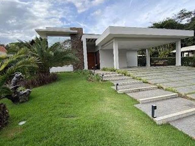 Casa com 4 suítes com closet à venda, 390 m² Condomínio Condados da Lagoa Lagoa Santa/MG