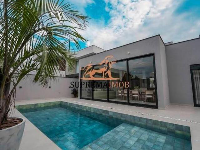 Casa com 4 suítes de alto padrão, Condomínio Alphaville Nova Esplanada 4