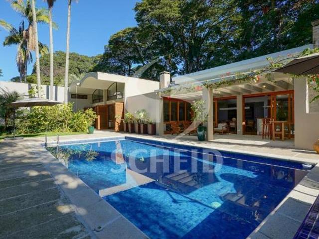 Casa com 4 suites e projeto de arquitetura no Brooklin