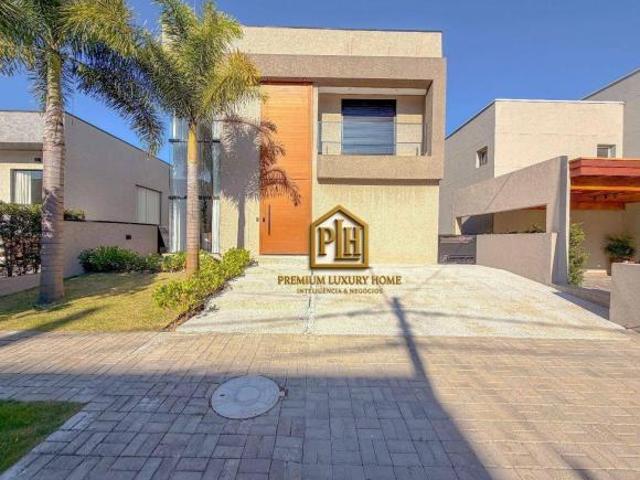 CASA COM 4 SUITES E UMA VISTA INCRIVEL EM CONDOMINIO FECHADO