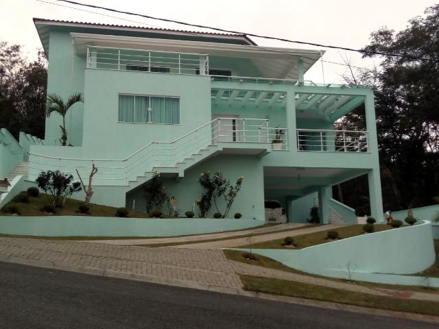Casa com 4 suites e 6 banheiros a venda, 496m2 Condomínio Ibirapitanga Santa Isabel SP
