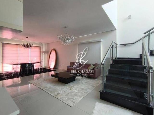 Casa com 4 suítes, escritório e piscina no Condomínio Mont Blanc Sorocaba/SP