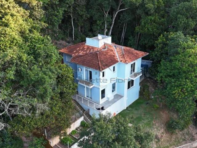 Casa com 4 suítes no condomínio Alpes da Cantareira com vista inigualável