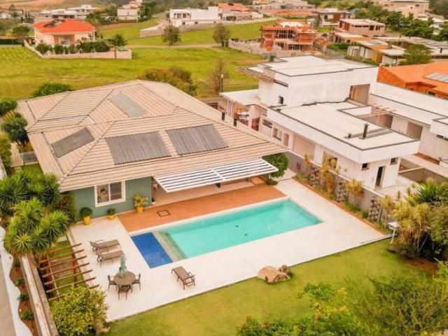 Casa com 4 suítes no condomínio FAZENDA SERRAZUL I em Itupeva SP