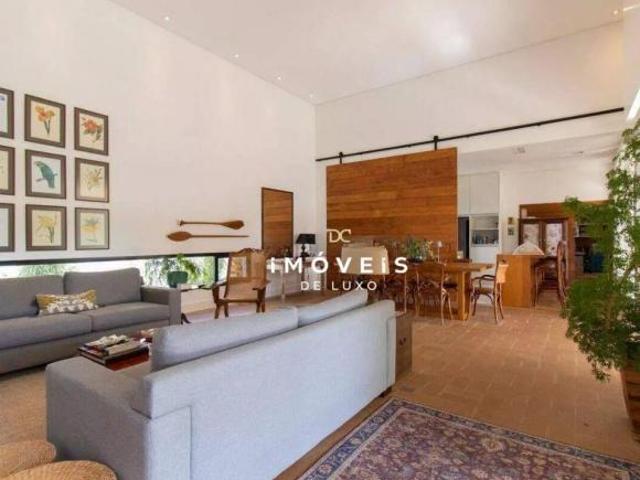 Casa com 4 suítes para venda no Condomínio Jardim Theodora em Itu/SP